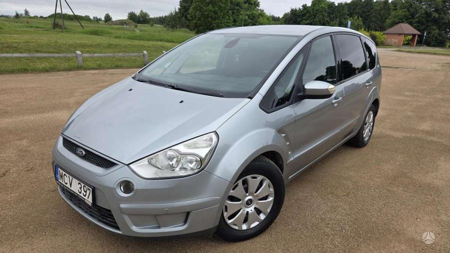 Pelēks Ford S-Max 2007 Utena, ar dzinēja tilpumu 1.75 L un nobraukumu 273 tūkst. km par 2200 €, foto 15 vietnē AUTOMOTO.COM.LV