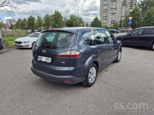 Grey Ford S-Max 2007 in Riga, with an engine capacity of 1.80 L and mileage of 404 thousand km for 1990 €, photo 6 on AUTOMOTO.COM.LV