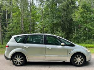 Grey Ford S-Max 2007 in Panevezys, with an engine capacity of 2.00 L and mileage of 293 thousand km for 1250 €, photo 18 on AUTOMOTO.COM.LV