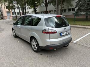 Grey Ford S-Max 2007 in Vilnius, with an engine capacity of 2.00 L and mileage of 340 thousand km for 1750 €, photo 5 on AUTOMOTO.COM.LV