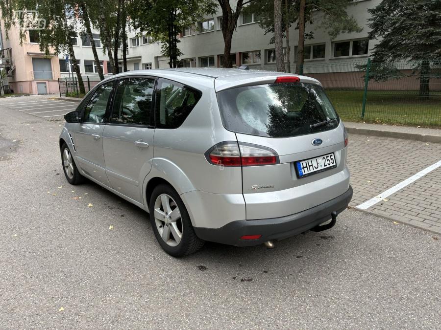 Grey Ford S-Max 2007 in Vilnius, with an engine capacity of 2.00 L and mileage of 340 thousand km for 1750 €, photo 5 on AUTOMOTO.COM.LV
