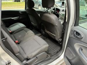 Grey Ford S-Max 2007 in Vilnius, with an engine capacity of 2.00 L and mileage of 340 thousand km for 1750 €, photo 8 on AUTOMOTO.COM.LV