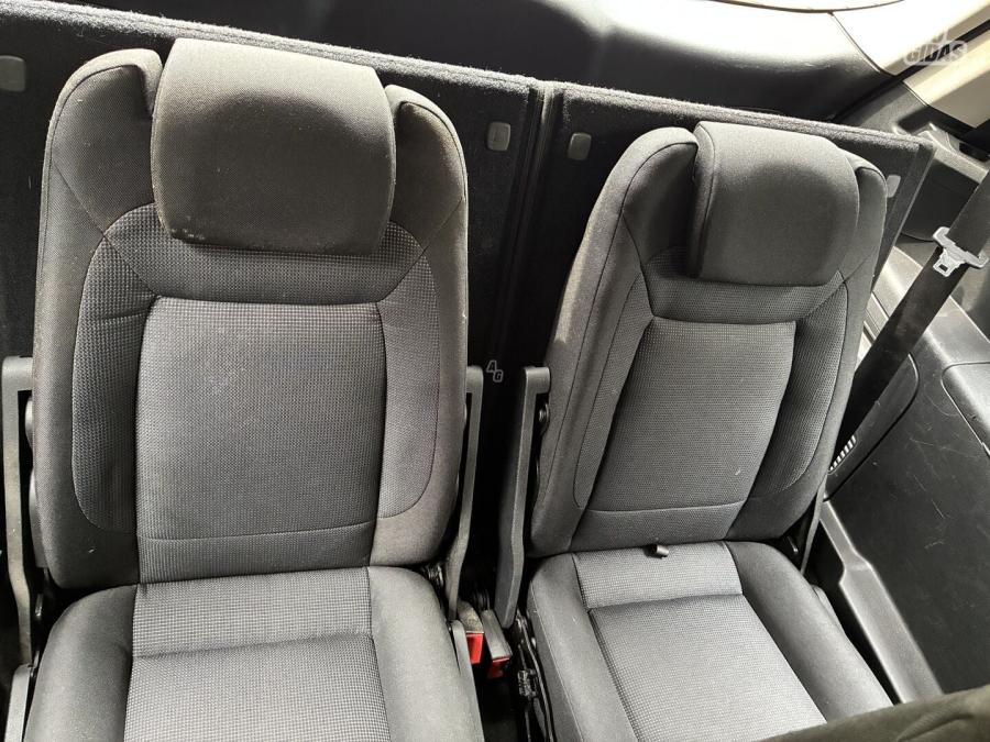 Grey Ford S-Max 2007 in Vilnius, with an engine capacity of 2.00 L and mileage of 340 thousand km for 1750 €, photo 10 on AUTOMOTO.COM.LV