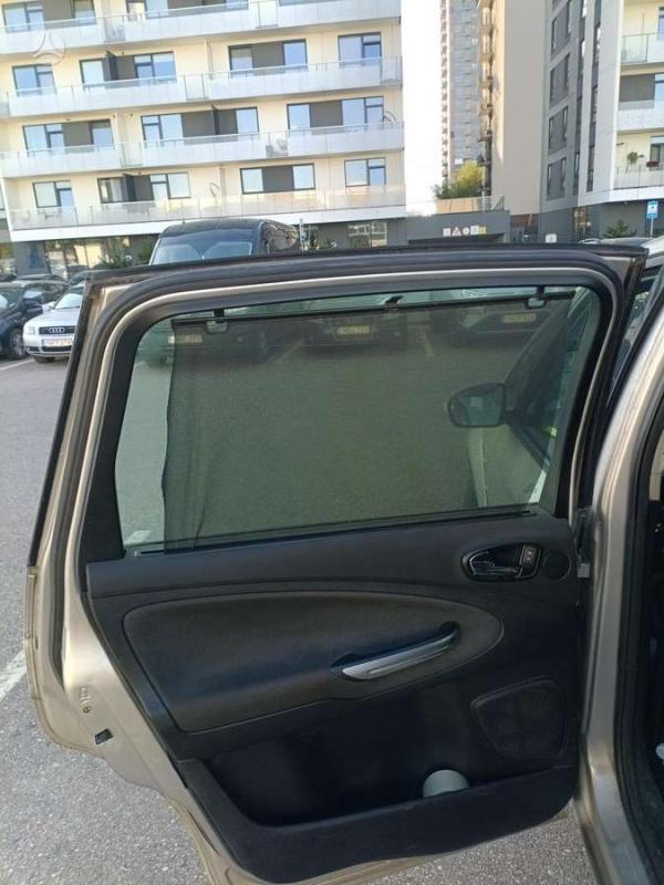 Pelēks Ford S-Max 2007 Viļņa, ar dzinēja tilpumu 2.00 L un nobraukumu 296 tūkst. km par 2000 €, foto 6 vietnē AUTOMOTO.COM.LV