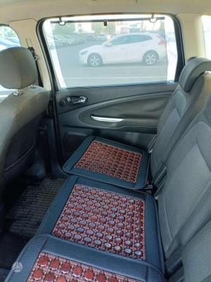 Grey Ford S-Max 2007 in Vilnius, with an engine capacity of 2.00 L and mileage of 296 thousand km for 2000 €, photo 9 on AUTOMOTO.COM.LV