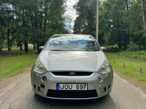 Grey Ford S-Max 2007 in Panevezys, with an engine capacity of 2.00 L and mileage of 293 thousand km for 1250 €, photo 4 on AUTOMOTO.COM.LV