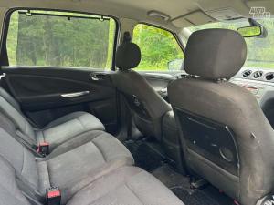 Grey Ford S-Max 2007 in Panevezys, with an engine capacity of 2.00 L and mileage of 293 thousand km for 1250 €, photo 15 on AUTOMOTO.COM.LV