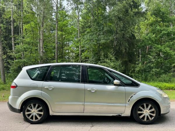 Grey Ford S-Max 2007 in Panevezys, with an engine capacity of 2.00 L and mileage of 293 thousand km for 1150 €, photo 7 on AUTOMOTO.COM.LV