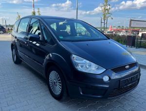 Grey Ford S-Max 2007 in Vilnius, with an engine capacity of 2.00 L and mileage of 268 thousand km for 3400 €, photo 3 on AUTOMOTO.COM.LV