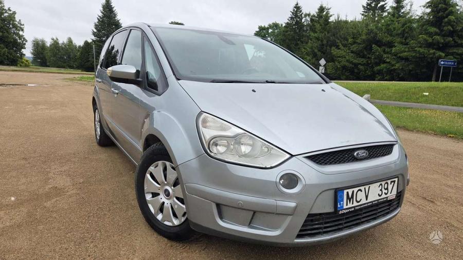 Grey Ford S-Max 2007 in Utena, with an engine capacity of 1.75 L and mileage of 281 thousand km for 2150 €, photo 3 on AUTOMOTO.COM.LV