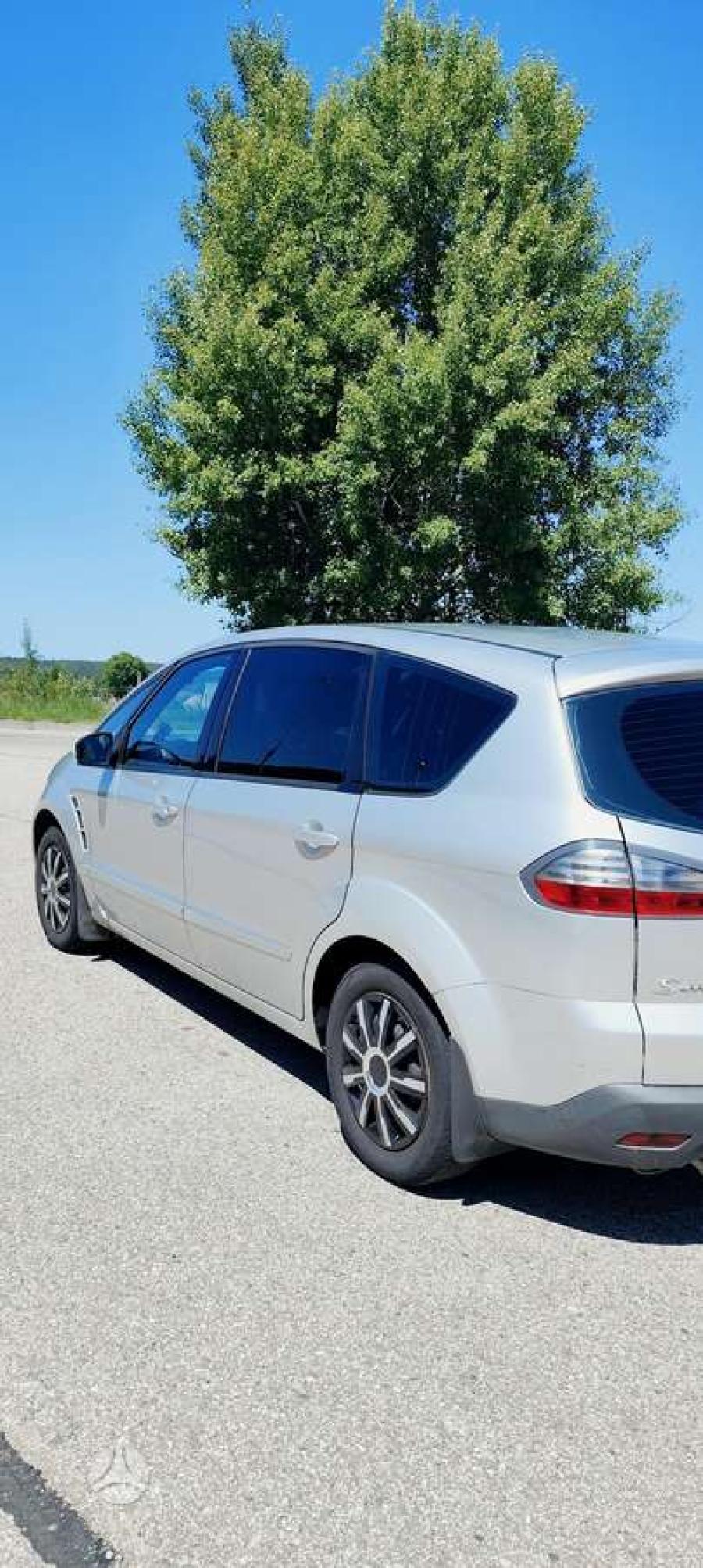 Pelēks Ford S-Max 2007 Druskininkai, ar dzinēja tilpumu 2.00 L un nobraukumu 277 tūkst. km par 2800 €, foto 5 vietnē AUTOMOTO.COM.LV