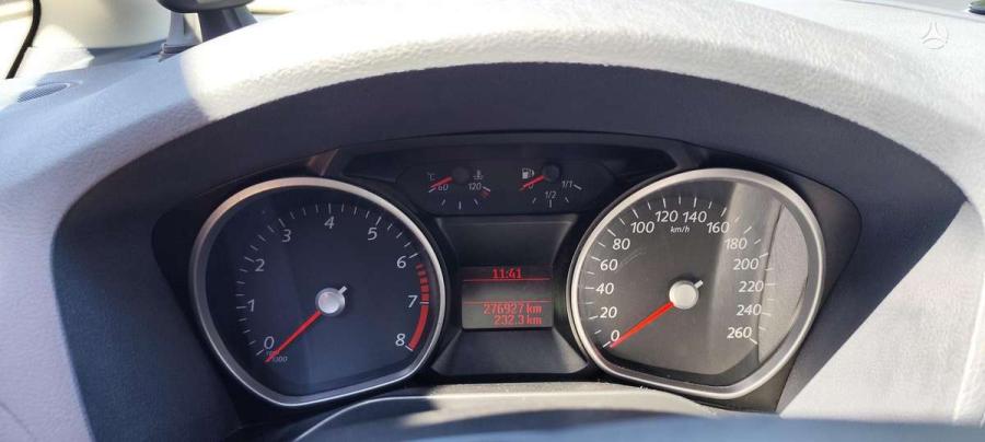 Pelēks Ford S-Max 2007 Druskininkai, ar dzinēja tilpumu 2.00 L un nobraukumu 277 tūkst. km par 2800 €, foto 10 vietnē AUTOMOTO.COM.LV