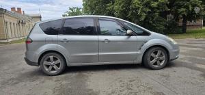 Grey Ford S-Max 2007 in Radviliskis, with an engine capacity of 2.00 L and mileage of 260 thousand km for 2650 €, photo 3 on AUTOMOTO.COM.LV