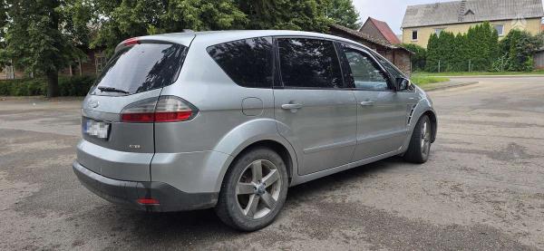 Pelēks Ford S-Max 2007 Radviliškis, ar dzinēja tilpumu 2.00 L un nobraukumu 260 tūkst. km par 2650 €, foto 3 vietnē AUTOMOTO.COM.LV