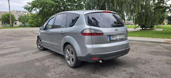 Pelēks Ford S-Max 2007 Radviliškis, ar dzinēja tilpumu 2.00 L un nobraukumu 260 tūkst. km par 2650 €, foto 5 vietnē AUTOMOTO.COM.LV