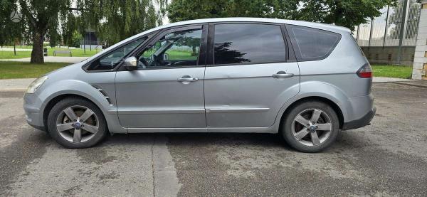 Pelēks Ford S-Max 2007 Radviliškis, ar dzinēja tilpumu 2.00 L un nobraukumu 260 tūkst. km par 2650 €, foto 6 vietnē AUTOMOTO.COM.LV