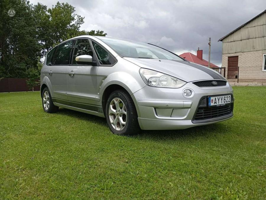 Grey Ford S-Max 2007 in Vilkaviskis, with an engine capacity of 2.00 L and mileage of 310 thousand km for 2400 €, photo 1 on AUTOMOTO.COM.LV