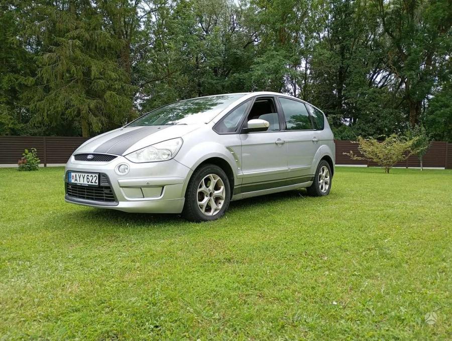 Grey Ford S-Max 2007 in Vilkaviskis, with an engine capacity of 2.00 L and mileage of 310 thousand km for 2400 €, photo 3 on AUTOMOTO.COM.LV
