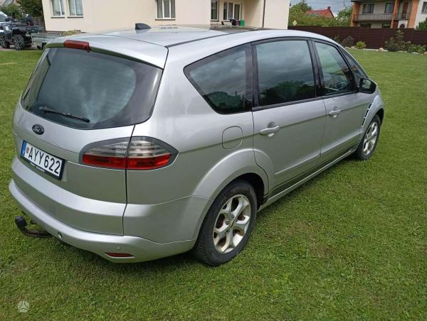 Grey Ford S-Max 2007 in Vilkaviskis, with an engine capacity of 2.00 L and mileage of 310 thousand km for 2400 €, photo 3 on AUTOMOTO.COM.LV