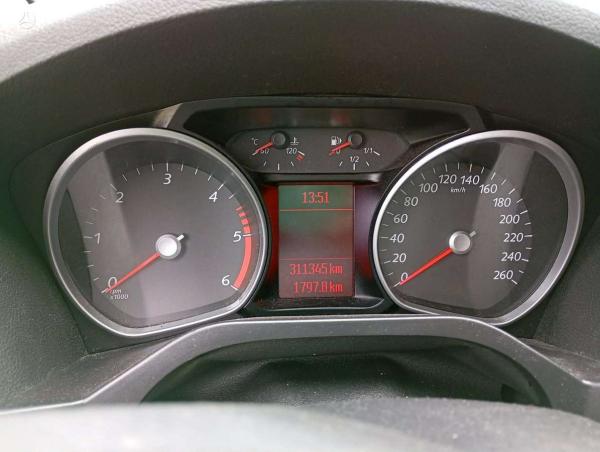 Grey Ford S-Max 2007 in Vilkaviskis, with an engine capacity of 2.00 L and mileage of 310 thousand km for 2400 €, photo 6 on AUTOMOTO.COM.LV