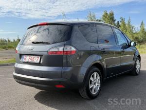 Pelēks Ford S-Max 2007 Liepāja, ar dzinēja tilpumu 1.80 L un nobraukumu 318 tūkst. km par 3400 €, foto 3 vietnē AUTOMOTO.COM.LV