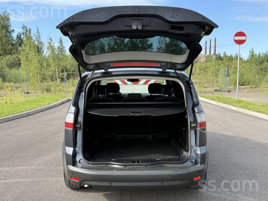 Pelēks Ford S-Max 2007 Liepāja, ar dzinēja tilpumu 1.80 L un nobraukumu 318 tūkst. km par 3400 €, foto 10 vietnē AUTOMOTO.COM.LV