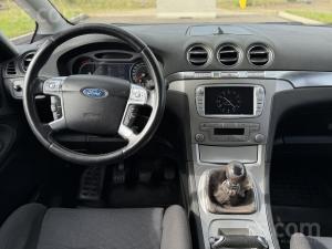 Pelēks Ford S-Max 2007 Liepāja, ar dzinēja tilpumu 1.80 L un nobraukumu 318 tūkst. km par 3400 €, foto 11 vietnē AUTOMOTO.COM.LV