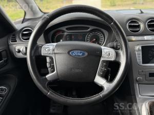 Grey Ford S-Max 2007 in Liepaja, with an engine capacity of 1.80 L and mileage of 318 thousand km for 3400 €, photo 12 on AUTOMOTO.COM.LV