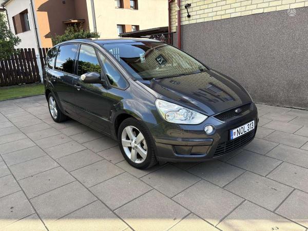 Grey Ford S-Max 2007 in Siauliai, with an engine capacity of 2.00 L and mileage of 303 thousand km for 2800 €, photo 6 on AUTOMOTO.COM.LV
