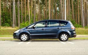 Pelēks Ford S-Max 2007 Rīga, ar dzinēja tilpumu 1.80 L un nobraukumu 404 tūkst. km par 1490 €, foto 6 vietnē AUTOMOTO.COM.LV