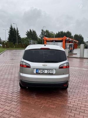 Pelēks Ford S-Max 2007 Viļņa, ar dzinēja tilpumu 2.00 L un nobraukumu 383 tūkst. km par 1750 €, foto 6 vietnē AUTOMOTO.COM.LV