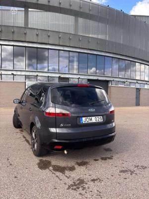 Pelēks Ford S-Max 2007 Kėdainiai, ar dzinēja tilpumu 2.00 L un nobraukumu 400 tūkst. km par 2700 €, foto 4 vietnē AUTOMOTO.COM.LV