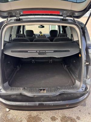 Pelēks Ford S-Max 2007 Kėdainiai, ar dzinēja tilpumu 2.00 L un nobraukumu 400 tūkst. km par 2700 €, foto 5 vietnē AUTOMOTO.COM.LV
