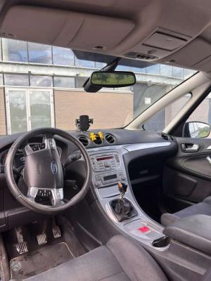 Pelēks Ford S-Max 2007 Kėdainiai, ar dzinēja tilpumu 2.00 L un nobraukumu 400 tūkst. km par 2700 €, foto 6 vietnē AUTOMOTO.COM.LV