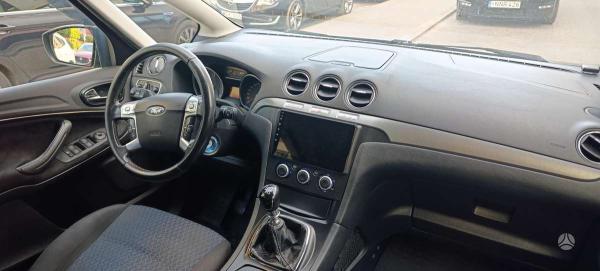 Grey Ford S-Max 2007 in Vilnius, with an engine capacity of 2.00 L and mileage of 361 thousand km for 2000 €, photo 9 on AUTOMOTO.COM.LV