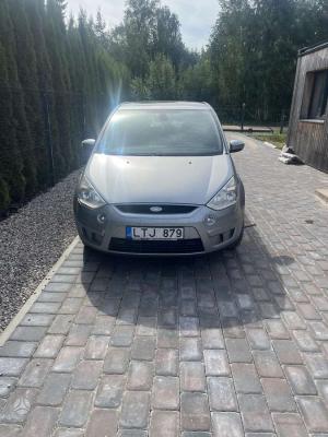 Grey Ford S-Max 2007 in Kaunas, with an engine capacity of 2.00 L and mileage of 446 thousand km for 1300 €, photo  on AUTOMOTO.COM.LV