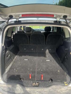 Pelēks Ford S-Max 2007 Kauņa, ar dzinēja tilpumu 2.00 L un nobraukumu 446 tūkst. km par 1300 €, foto 7 vietnē AUTOMOTO.COM.LV