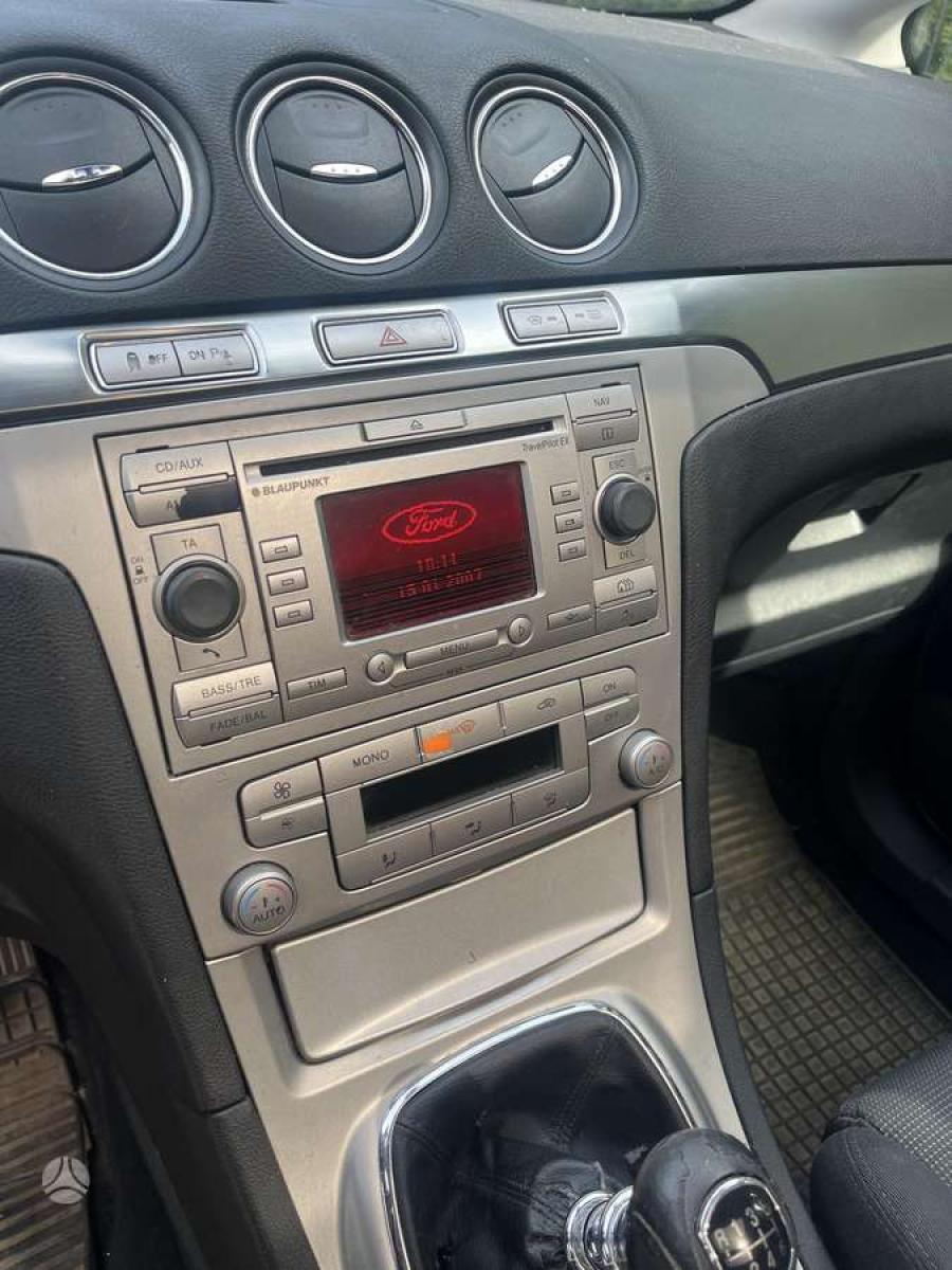 Pelēks Ford S-Max 2007 Kauņa, ar dzinēja tilpumu 2.00 L un nobraukumu 446 tūkst. km par 1300 €, foto 8 vietnē AUTOMOTO.COM.LV