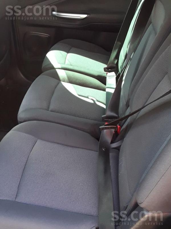 Pelēks Ford S-Max 2007 Rēzekne, ar dzinēja tilpumu 2.00 L un nobraukumu 0 tūkst. km par 2450 €, foto 8 vietnē AUTOMOTO.COM.LV