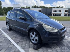 Grey Ford S-Max 2007 in Riga, with an engine capacity of 1.80 L and mileage of 435 thousand km for 2800 €, photo 3 on AUTOMOTO.COM.LV
