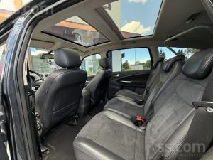 Grey Ford S-Max 2007 in Riga, with an engine capacity of 1.80 L and mileage of 435 thousand km for 2800 €, photo 15 on AUTOMOTO.COM.LV