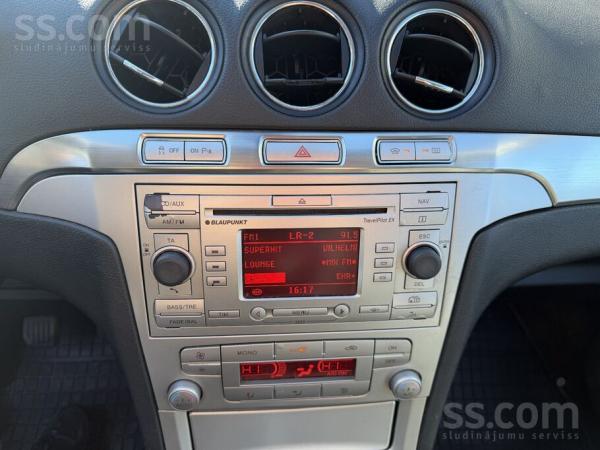 Grey Ford S-Max 2007 in Tukums, with an engine capacity of 1.80 L and mileage of 314 thousand km for 3270 €, photo 9 on AUTOMOTO.COM.LV