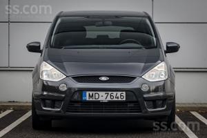 Pelēks Ford S-Max 2007 Rīga, ar dzinēja tilpumu 2.00 L un nobraukumu 338 tūkst. km par 3750 €, foto 3 vietnē AUTOMOTO.COM.LV