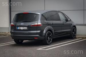 Pelēks Ford S-Max 2007 Rīga, ar dzinēja tilpumu 2.00 L un nobraukumu 338 tūkst. km par 3750 €, foto 5 vietnē AUTOMOTO.COM.LV