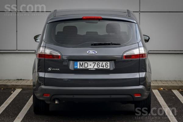 Pelēks Ford S-Max 2007 Rīga, ar dzinēja tilpumu 2.00 L un nobraukumu 338 tūkst. km par 3750 €, foto 6 vietnē AUTOMOTO.COM.LV