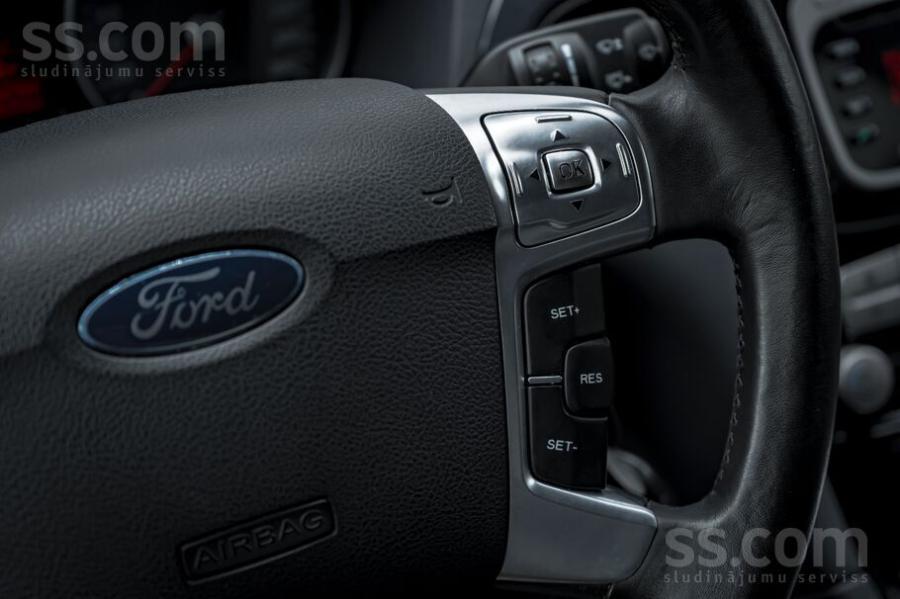 Pelēks Ford S-Max 2007 Rīga, ar dzinēja tilpumu 2.00 L un nobraukumu 338 tūkst. km par 3750 €, foto 19 vietnē AUTOMOTO.COM.LV