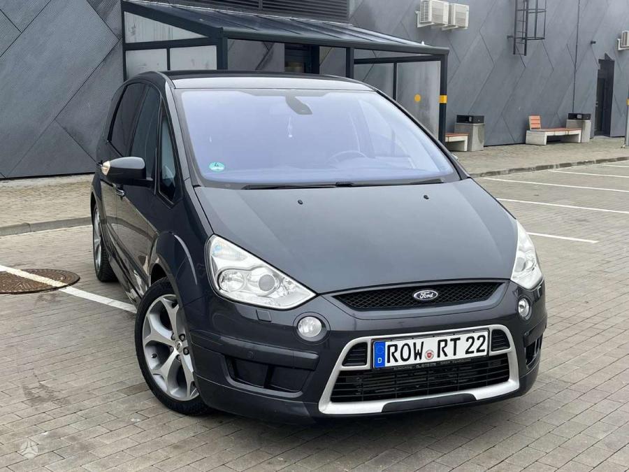 Grey Ford S-Max 2008 in Jonava, with an engine capacity of 2.18 L and mileage of 274 thousand km for 3999 €, photo 14 on AUTOMOTO.COM.LV