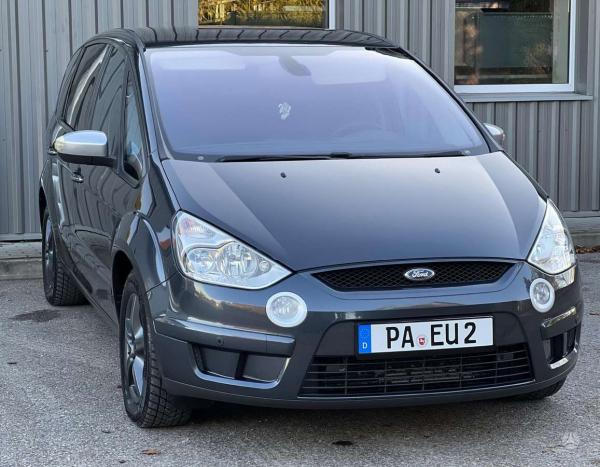 Pelēks Ford S-Max 2008 Utena, ar dzinēja tilpumu 2.18 L un nobraukumu 270 tūkst. km par 3695 €, foto 8 vietnē AUTOMOTO.COM.LV