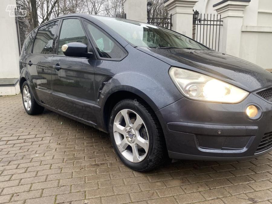Grey Ford S-Max 2008 in Vilnius, with an engine capacity of 2.00 L and mileage of 350 thousand km for 1950 €, photo 10 on AUTOMOTO.COM.LV