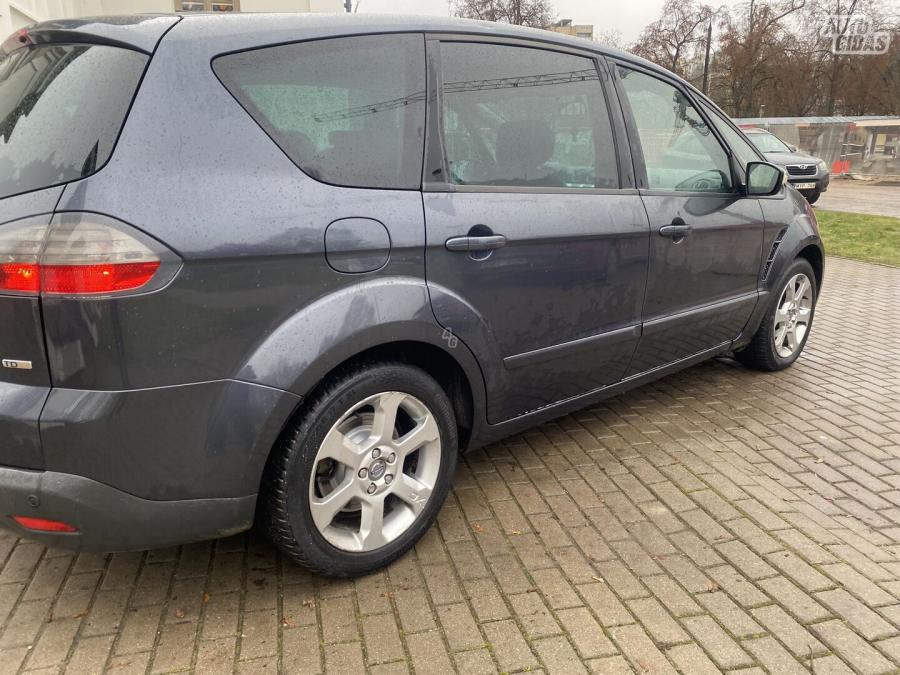 Grey Ford S-Max 2008 in Vilnius, with an engine capacity of 2.00 L and mileage of 350 thousand km for 1950 €, photo 12 on AUTOMOTO.COM.LV